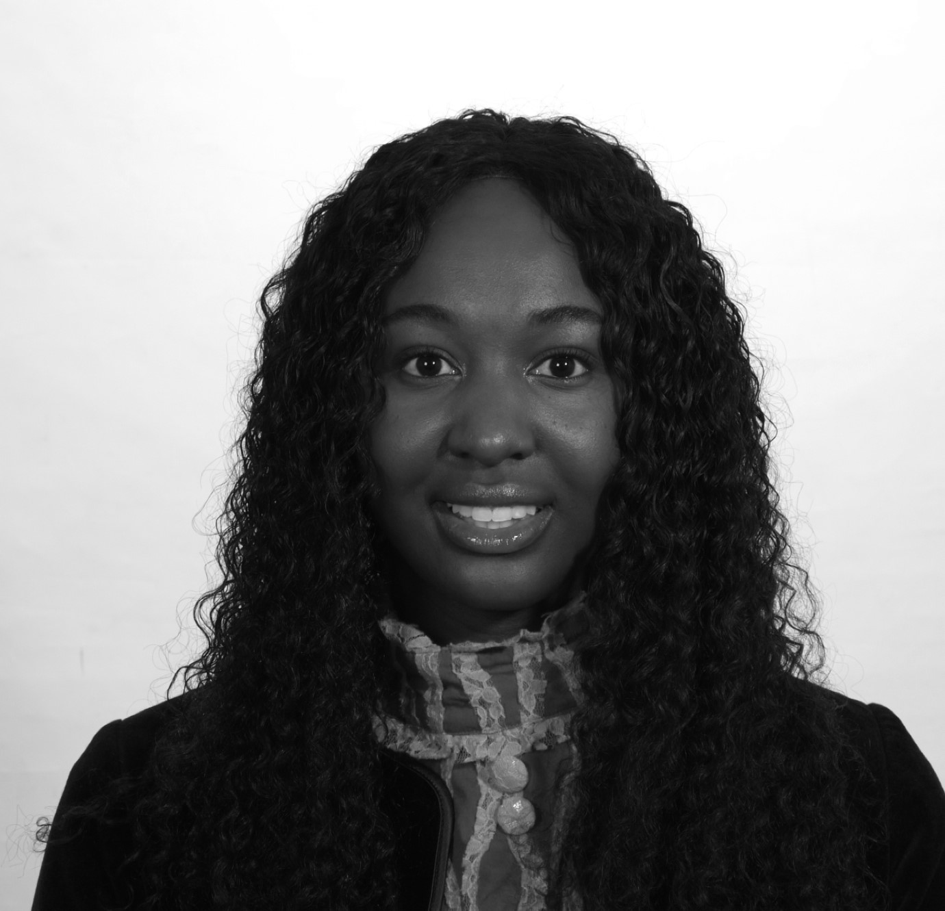 Sandra U. John Michael - Luna & Luna Abogados